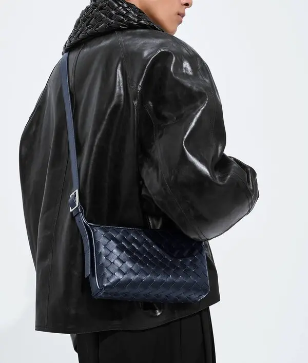 Bottega Veneta Traveler Phone Pouch - Midnight