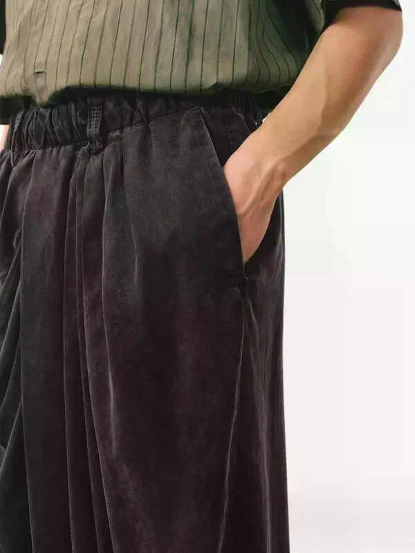 CROQUIS Logo-patch Trousers
