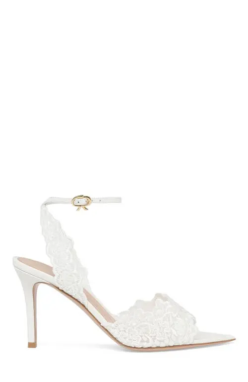 GIANVITO ROSSI Yvonne Lace Stiletto Sandal - White Textile