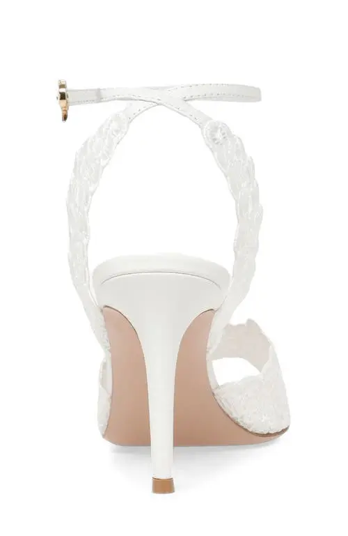 GIANVITO ROSSI Yvonne Lace Stiletto Sandal - White Textile