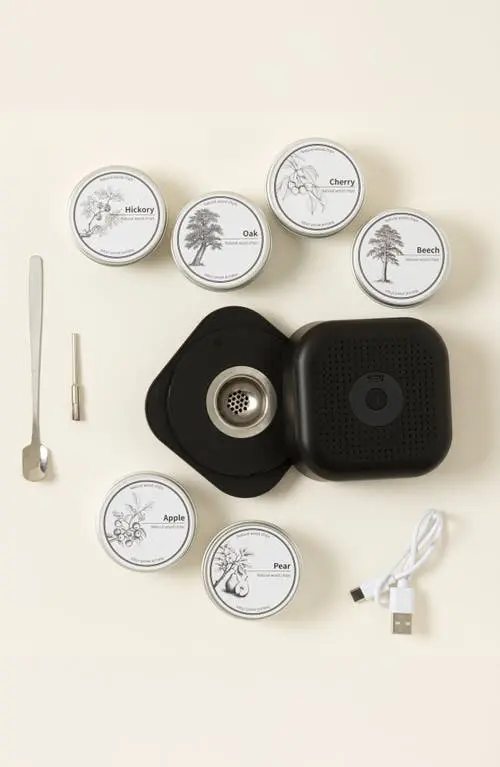 UNCOMMON GOODS Electric Cocktail Smoking Kit