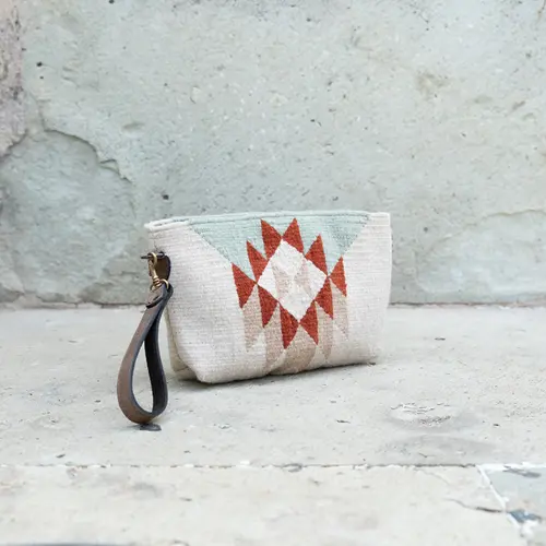 AMASOUK Fénix Convertible Clutch