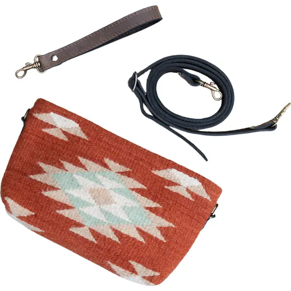 AMASOUK Tierra Del Sol Convertible Clutch - Red
