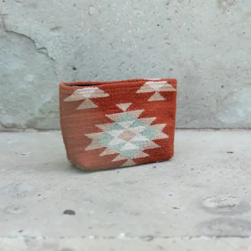 AMASOUK Tierra Del Sol Pouch