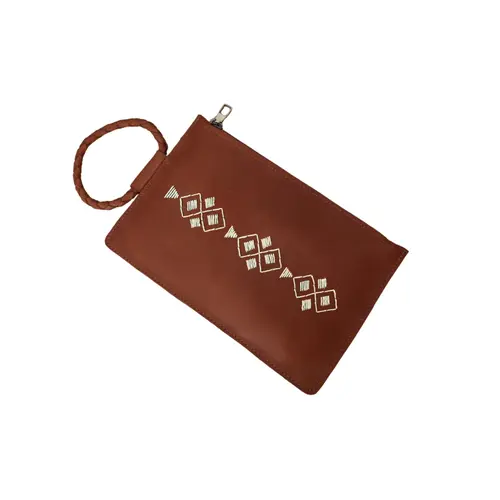 AMASOUK Noura Embroidered Clutch