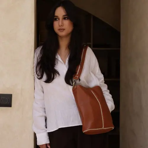 AMASOUK Sabra Leather Shoulder Bag - Saddle