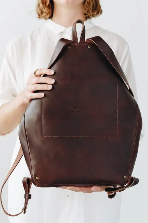 HARPER THE LABEL Folded Backpack - Walnut