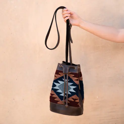 AMASOUK Copper Creek Bucket Bag