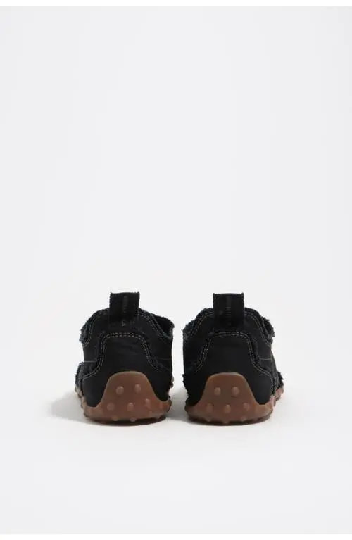 Bimba Y Lola 13 Sneaker With Frayed Edges And Logo Detailing - Black