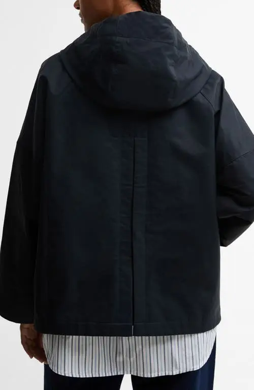Barbour Kingswood Showerproof Hooded Jacket
