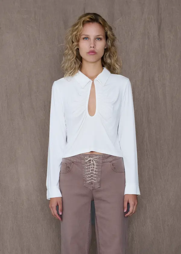 TT STUDIOS Gab Top With Keyhole Detail