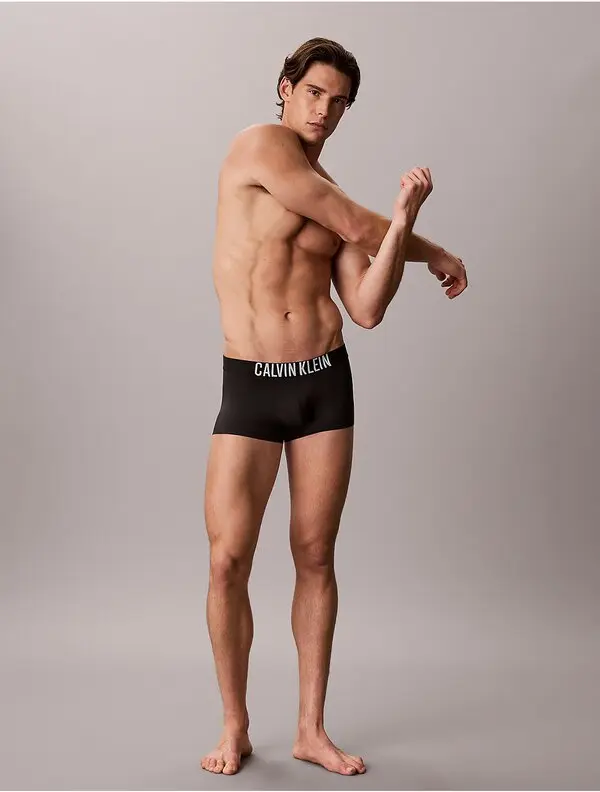 Calvin Klein Intense Power Motion Low Rise Trunk - Black