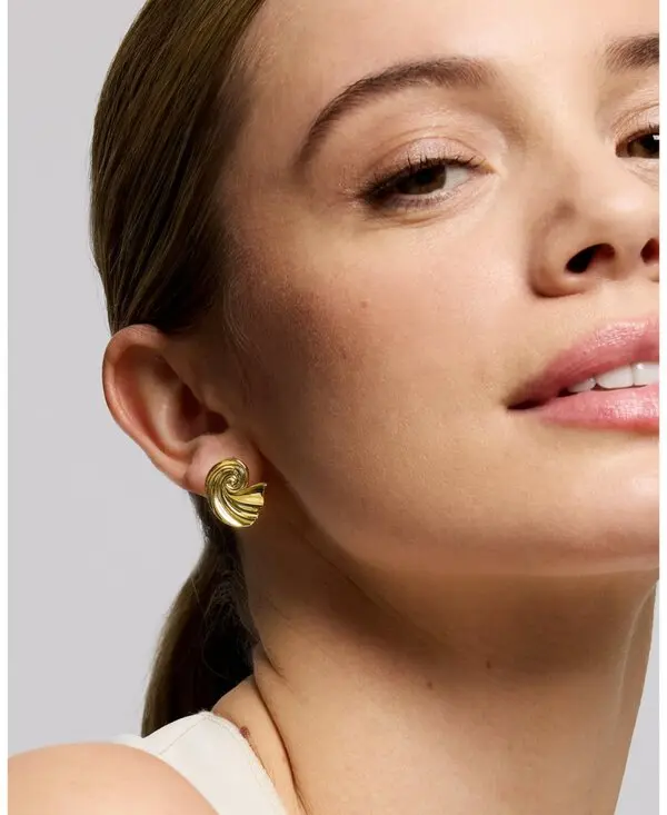 OTTOMAN HANDS Sculptural Wave Stud Earrings