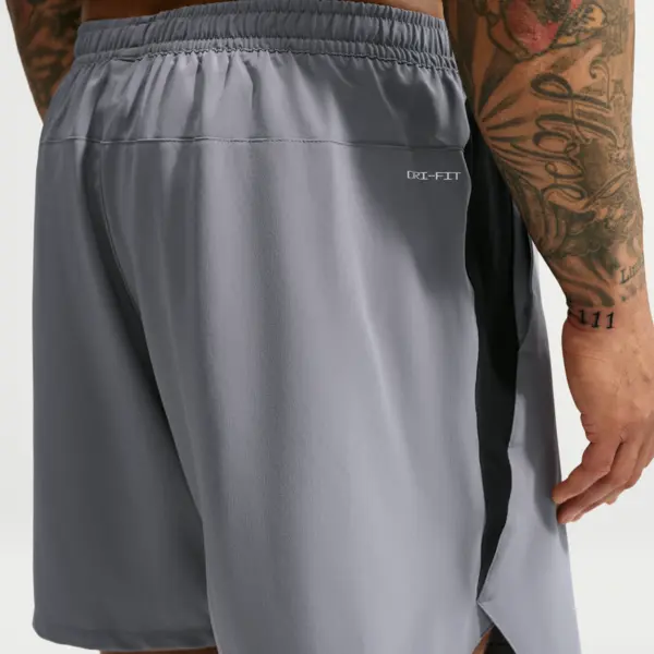 Nike Contend Essential 7" Volley Short