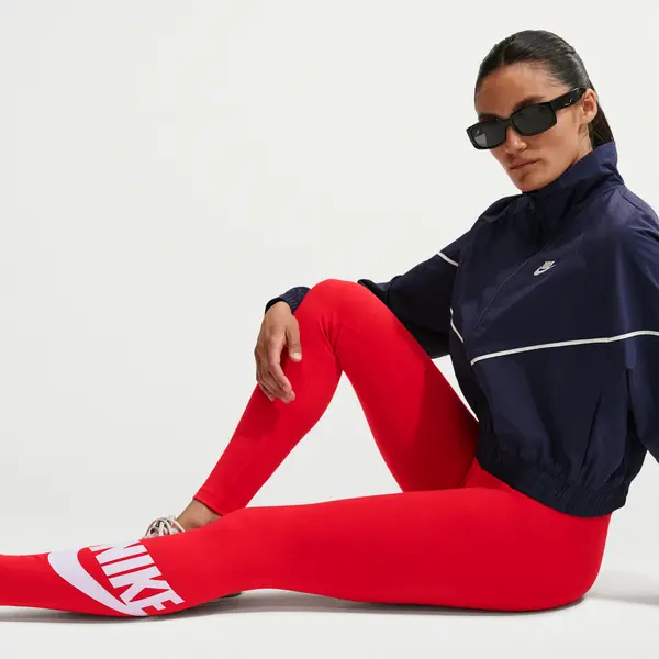 Nike Sportswear Classics High-waisted Graphic Leggings - Red