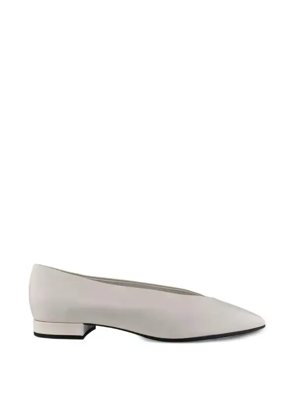 Loro Piana Rebecca Pointed Ballet Flats - Neutrals