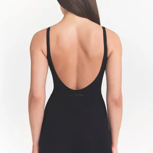 SKIMS 29" One Piece | Black | | Nike Studio Stretch - Obsidian