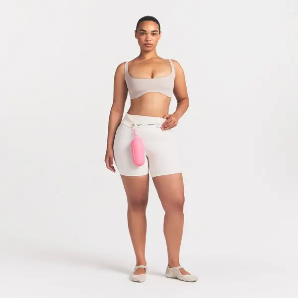 SKIMS Seam Front Micro Bra | White | Small | Nike Studio Stretch - Linen