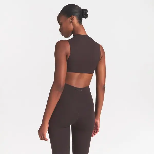 SKIMS Mock Neck Bra Top | Deep Neutral | | Nike Studio Stretch - Dark Roast