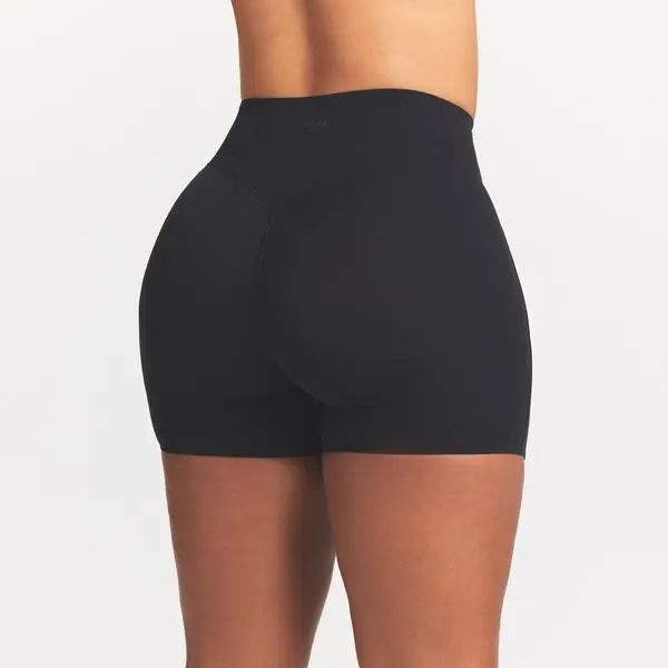 SKIMS 5" Biker Short - Obsidian