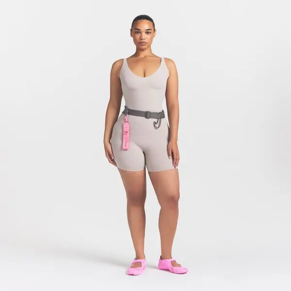 SKIMS Plunge Tank Top