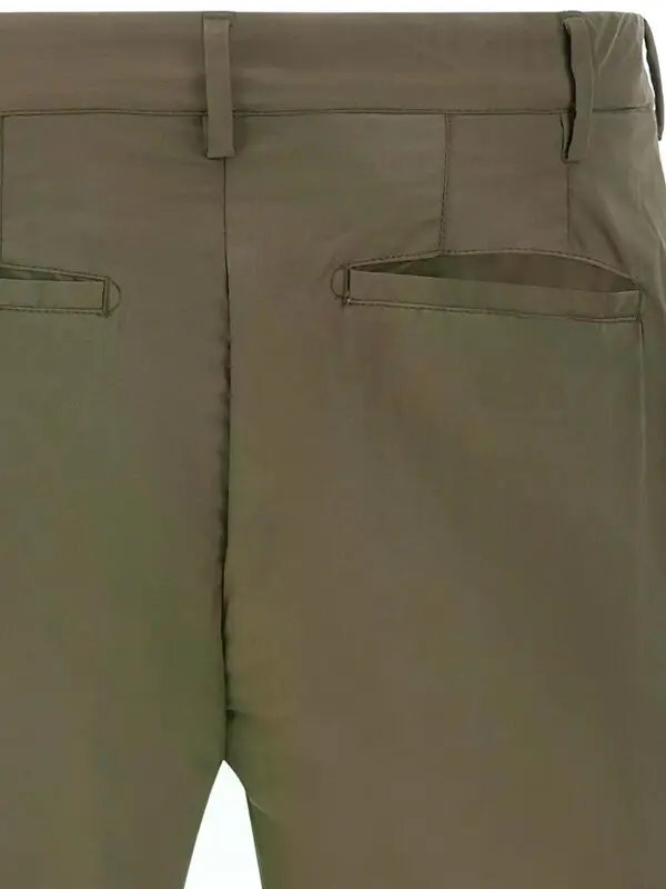 PERFECTION Elastic-insert Belt-loop Shorts