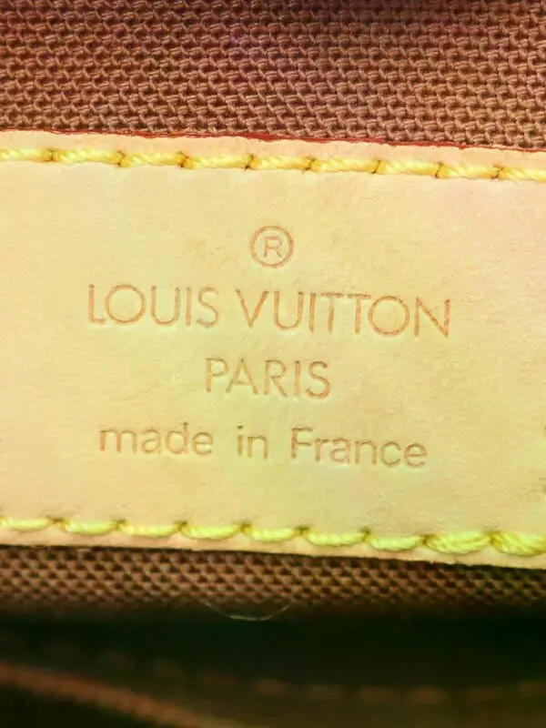 LOUIS VUITTON Monogram Vertical Batignolles Pm Handbag - Brown