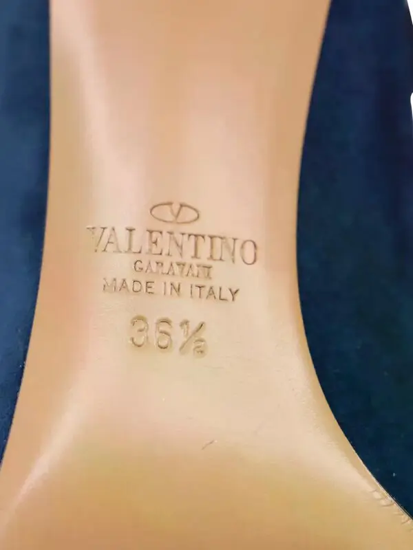 MARIO VALENTINO VINTAGE Bow Almond-toe Pumps