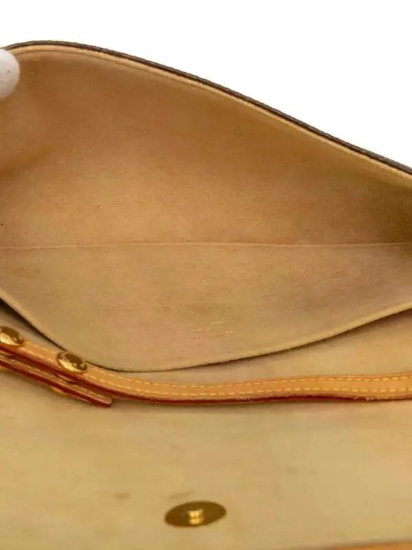 LOUIS VUITTON Monogram Pochette Twin Gm Bag