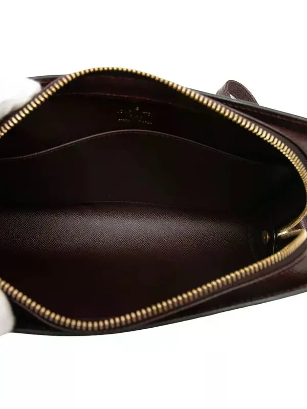 LOUIS VUITTON Taiga Leather Pochette Baikal Clutch Bag