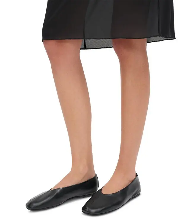 REFORMATION Blaine Flats - Black