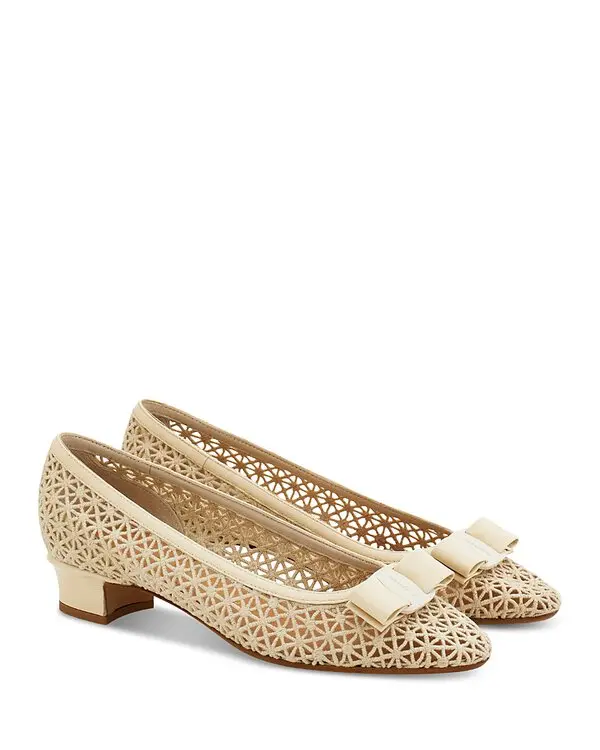 FERRAGAMO Vara 2.0 Lace Flats - Mascarpone