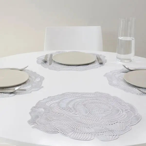 CHILEWICH Pressed Rose Placemat - Silver