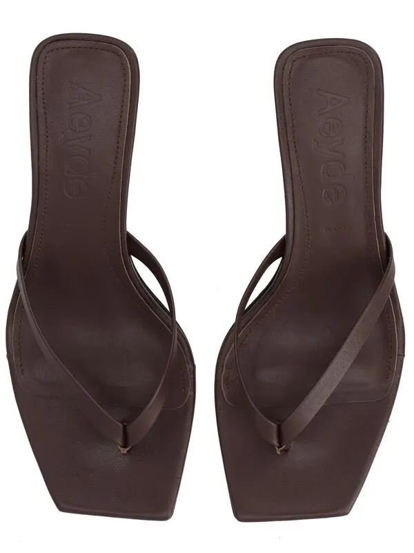 AeydĒ Wilma" Heeled Thong Sandals - Brown