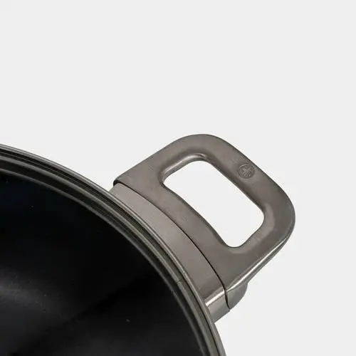 SWISS DIAMOND Chd Nonstick Braiser With Glass Lid - Black