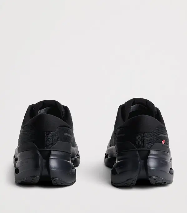 On Cloudrunner 3 Athletic Trainers - Black
