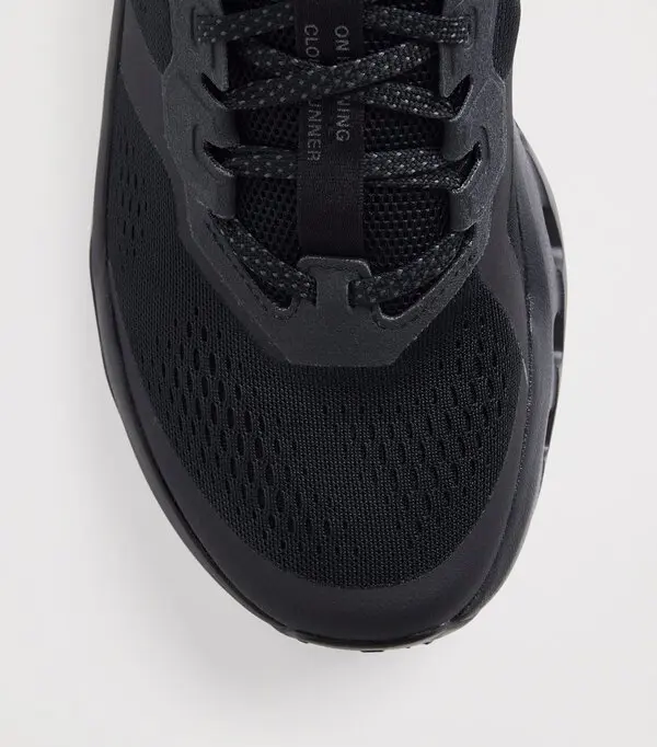 On Cloudrunner 3 Supportive Running Trainers - Black