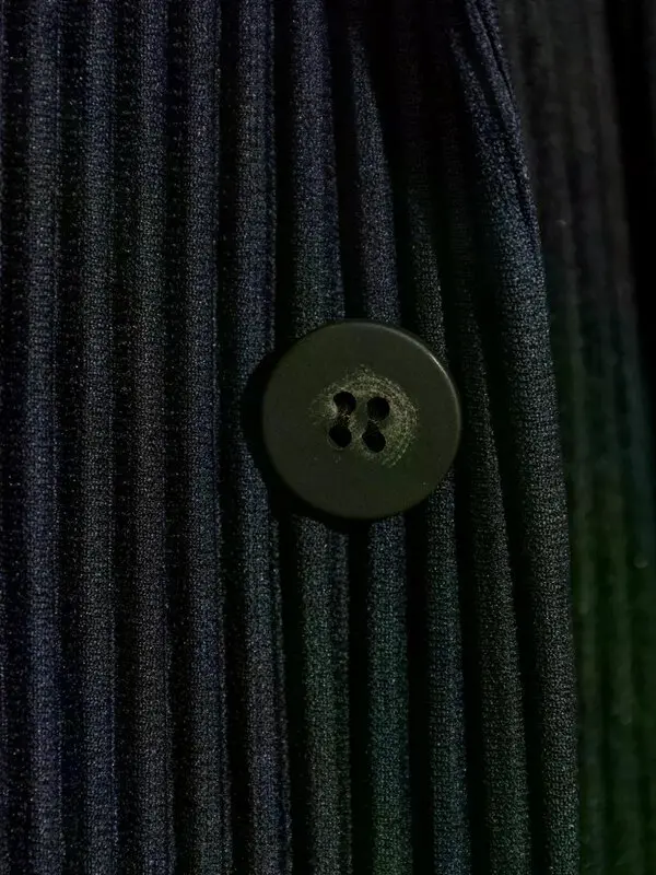 Issey Miyake Plissé-effect Notched-lapel Blazer