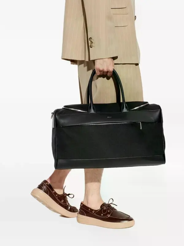Bally Vogel Leather Tote Bag
