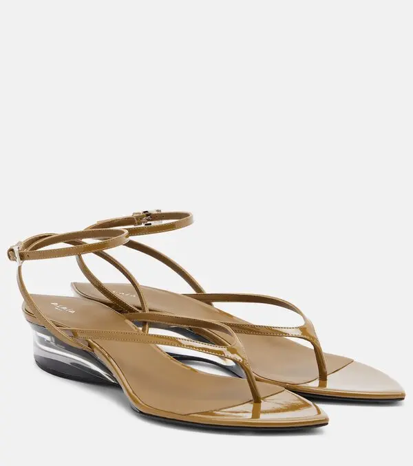 Alaïa Invisible Patent Leather Wedge Thong Sandals - Green