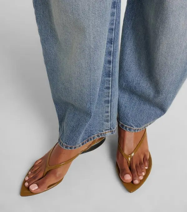 Alaïa Invisible Patent Leather Wedge Thong Sandals - Green