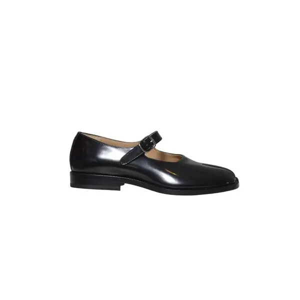 MAISON MARGIELA Mary Jane Shoes With Buckle - Nero