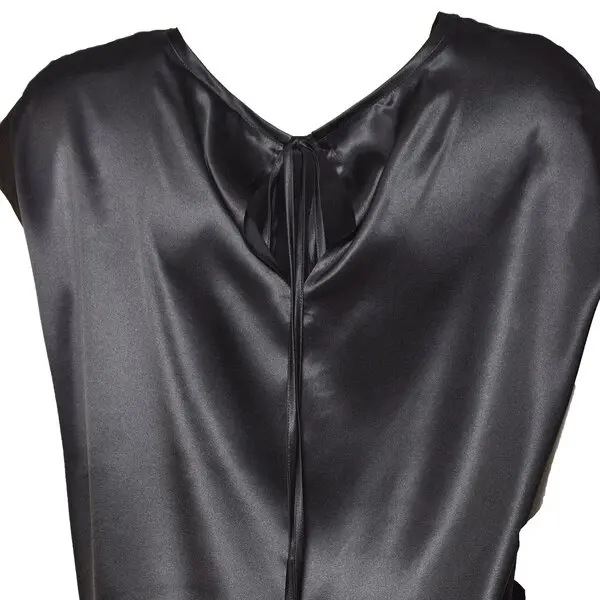 SOLOTRE Cap Sleeve Draped Top
