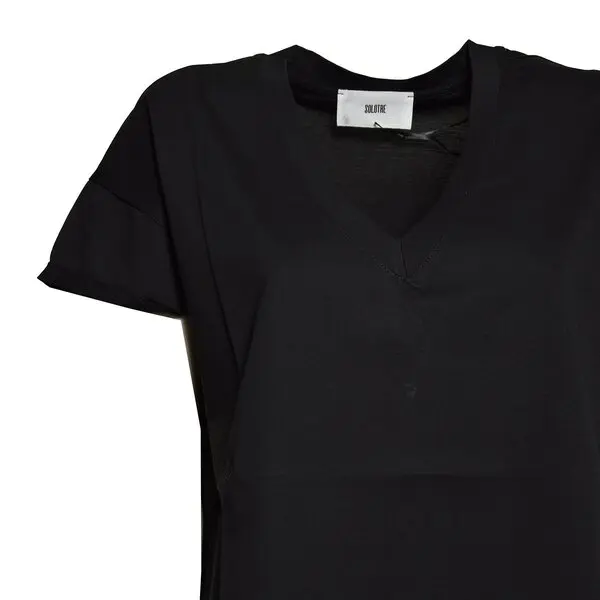 SOLOTRE V-neck T-shirt