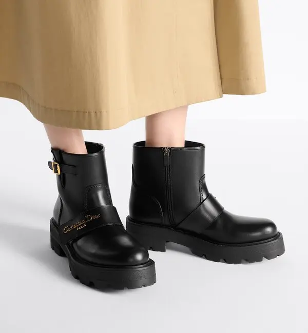 Dior Leather Ankle Boots With Logo Detail