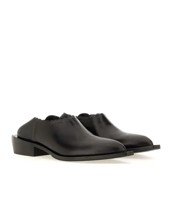 Moschino Scallop-edge Slip-on Loafers - Nero