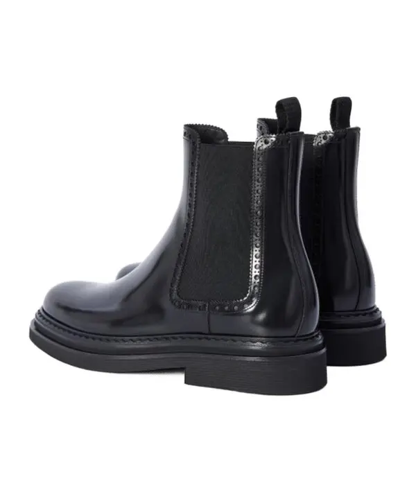 Dolce & Gabbana Round Toe Chelsea Boots