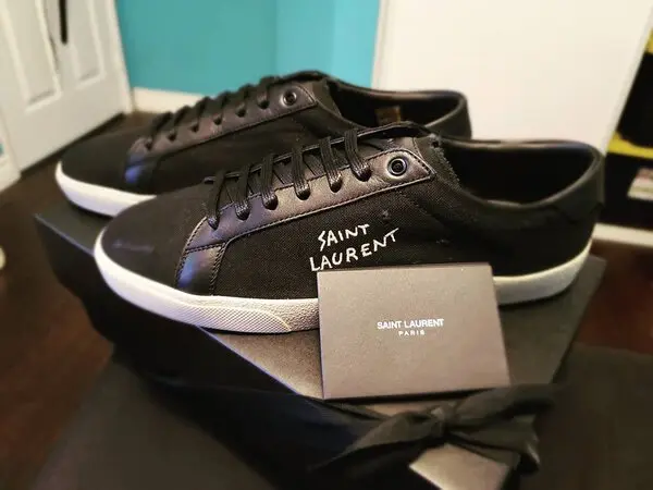 Saint Laurent Court Classic Sl/06 Embroidered Sneakers - Black