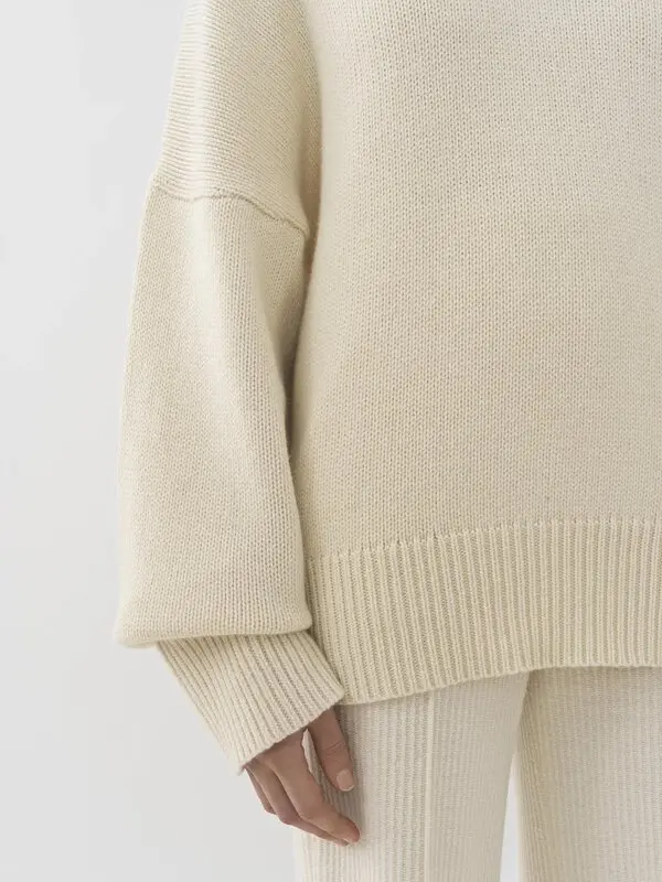 Chloé Cashmere Ribbed Turtleneck Sweater