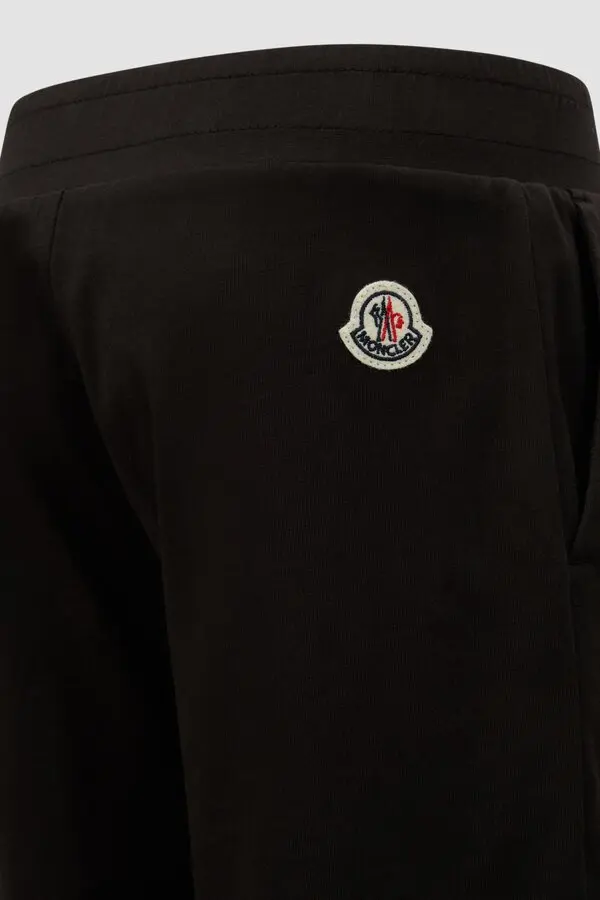 Moncler Logo Patch Bermuda Shorts - Black